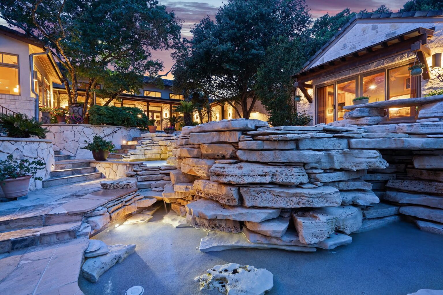 Natural Landscaping Boulders in Georgetown, Pflugerville, & Round Rock